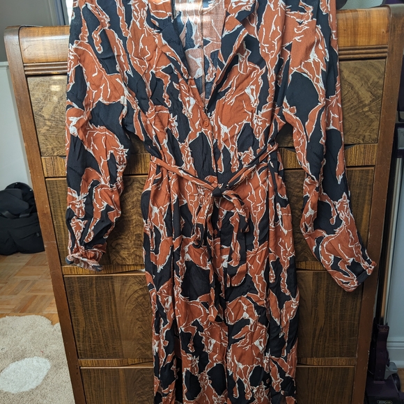 ICHI | Dresses | Fun Horse Pattern Dress | Poshmark